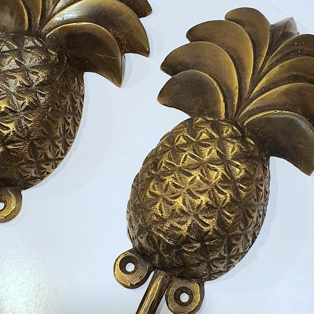 Antique Brass Pineapple Hooks – Canggu & Co