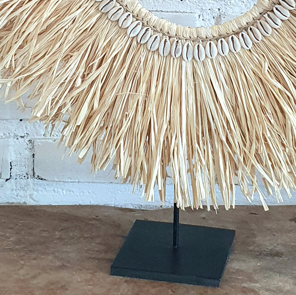 Natural Round Grass With Stand – Canggu & Co