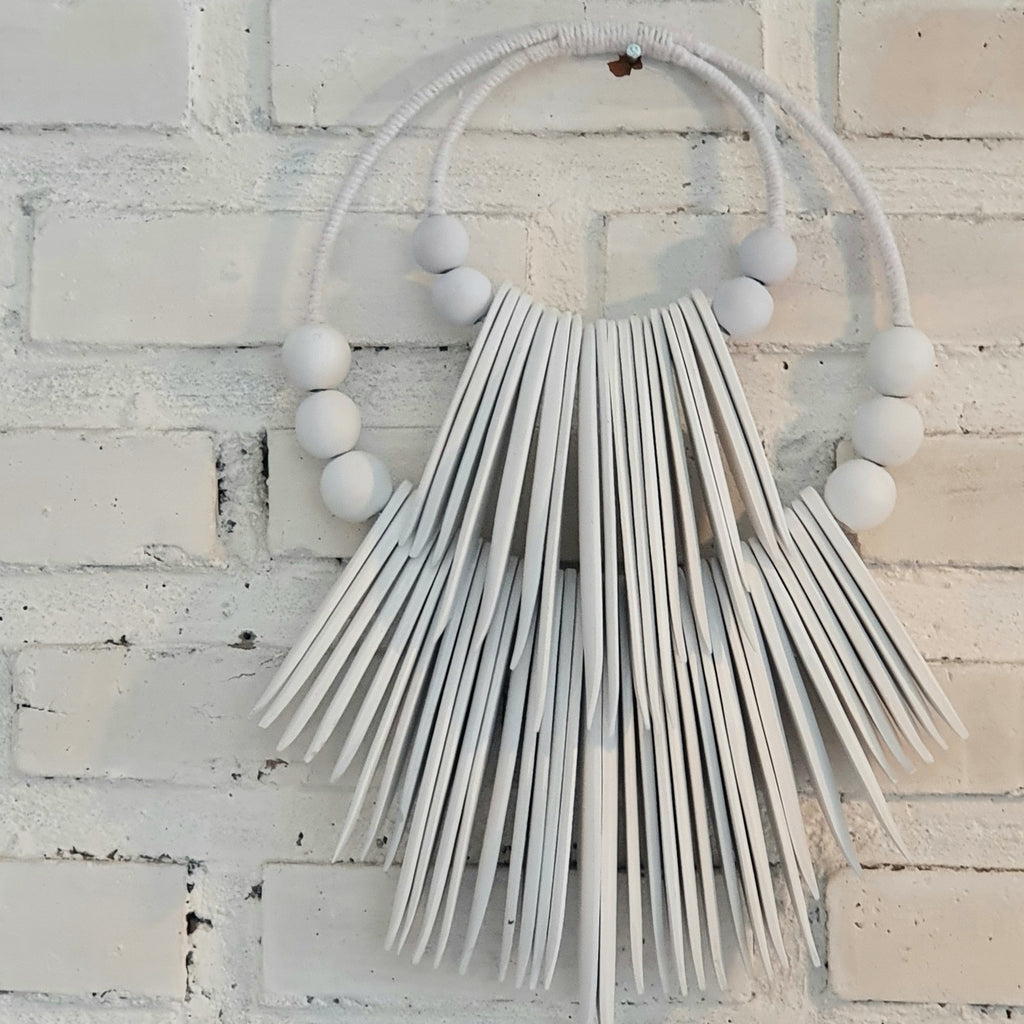 Wooden Cuttlefish Necklaces Decor – Canggu & Co