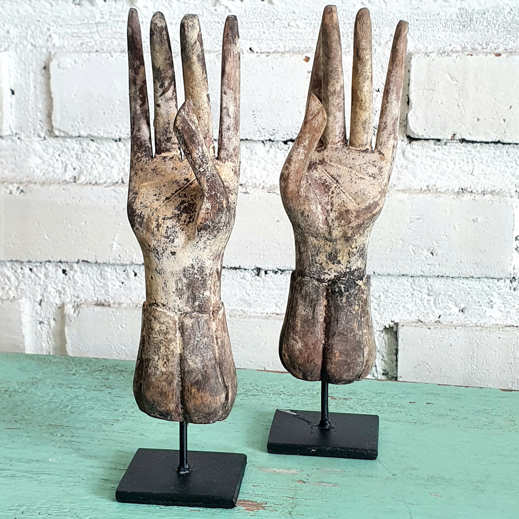 Wooden Hand Stand4 – Canggu & Co