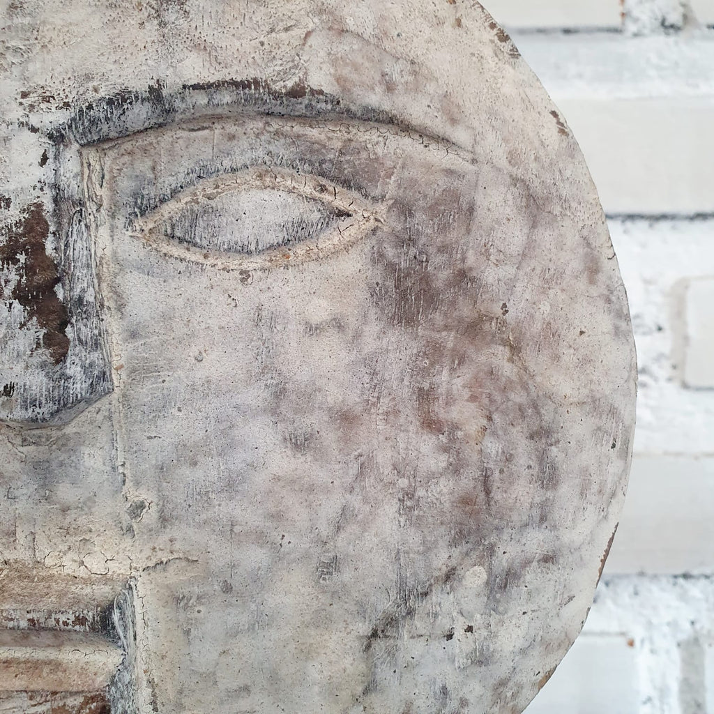 Big Head Statue Timor Man Arms Out with Stand – Canggu & Co