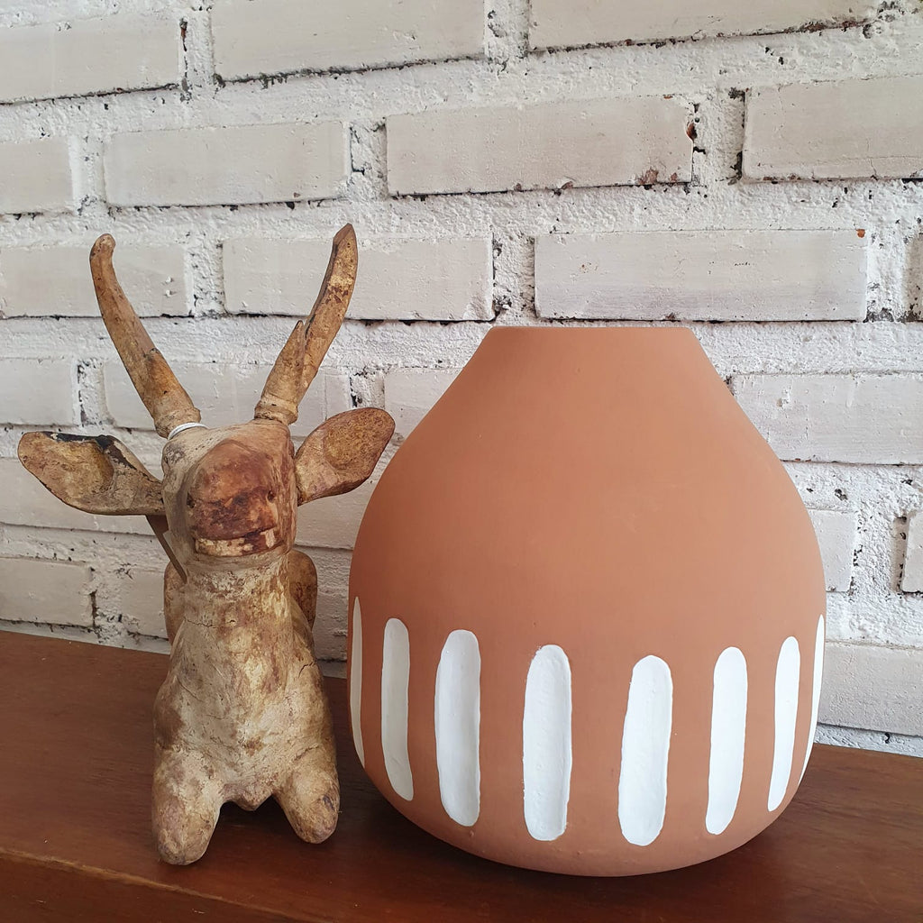 Oval Cavity Line Pottery Vas – Canggu & Co