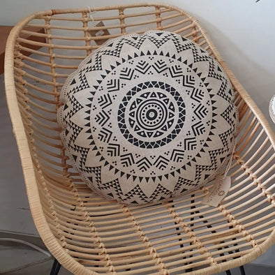 Simple Rattan Chair – Canggu & Co