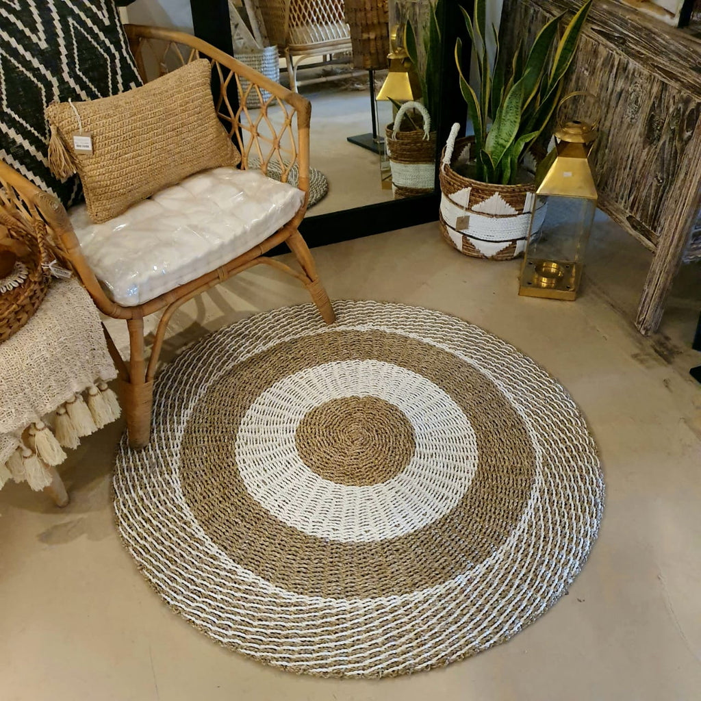Round Natural White Floor Mats with Curve Line – Canggu & Co