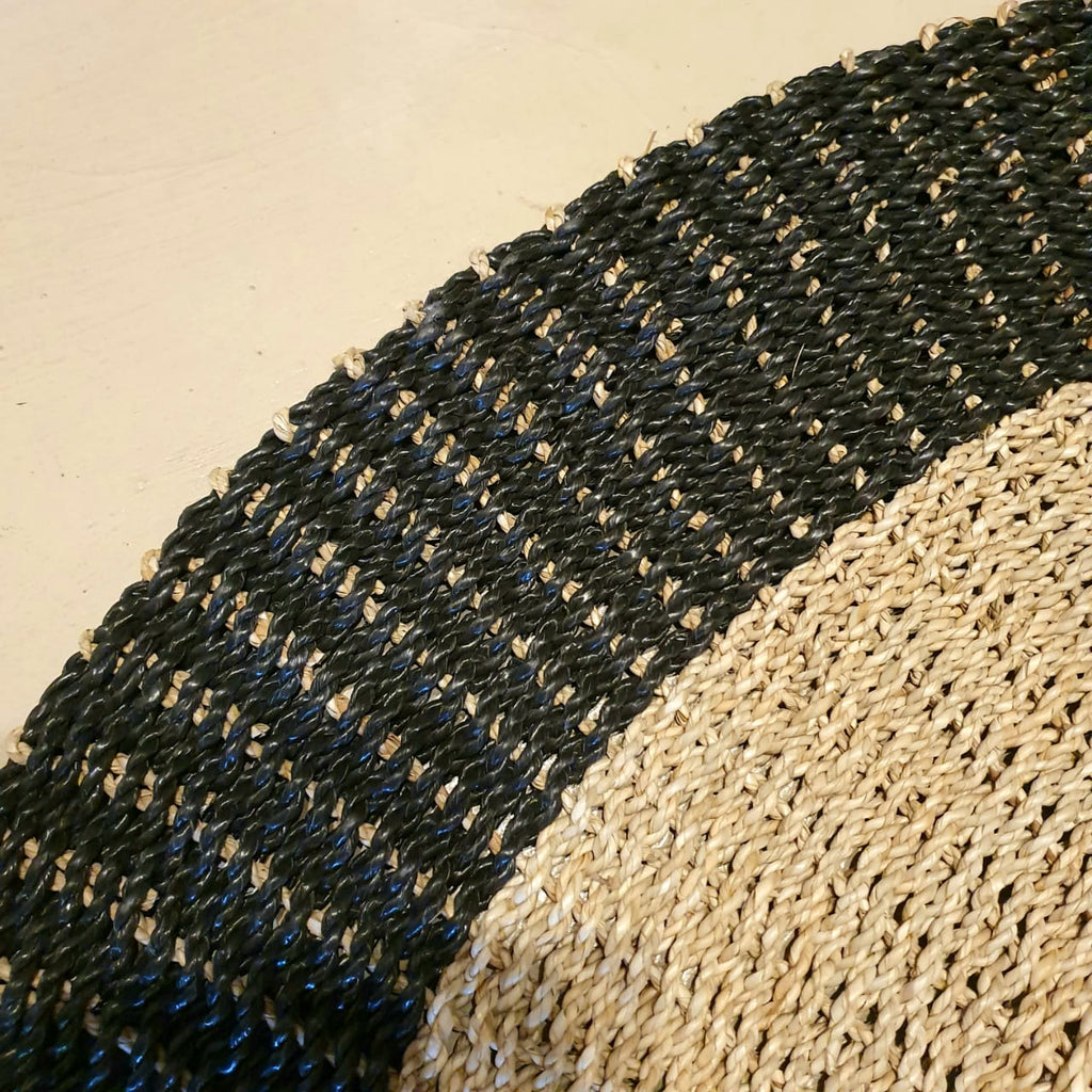 Round Mariana NB Woven Straw Grass & Raffia Floor Mats – Canggu & Co