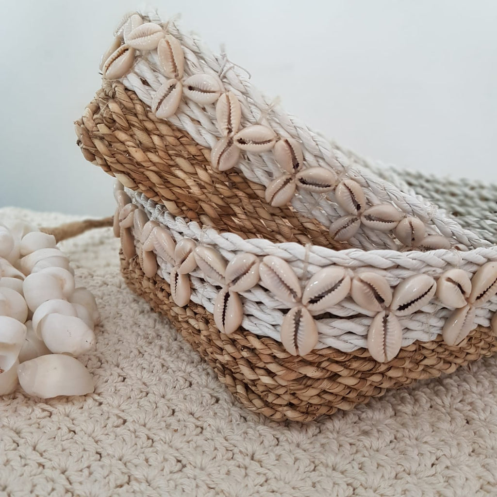 Set 2 Square Small Raffia Basket With Cowrie Shells – Canggu & Co