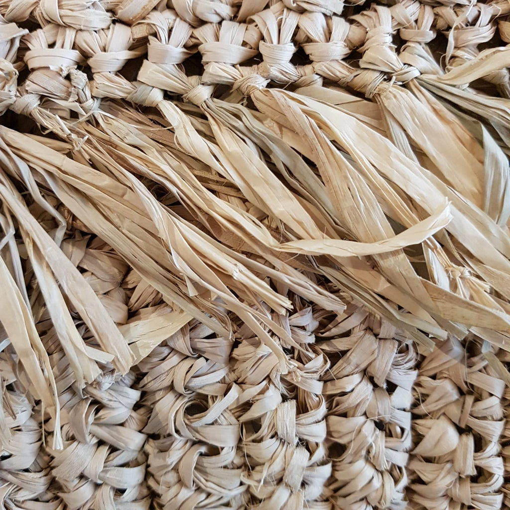 Natural Woven Straw Grass Zippered Clutch With Fringe – Canggu & Co
